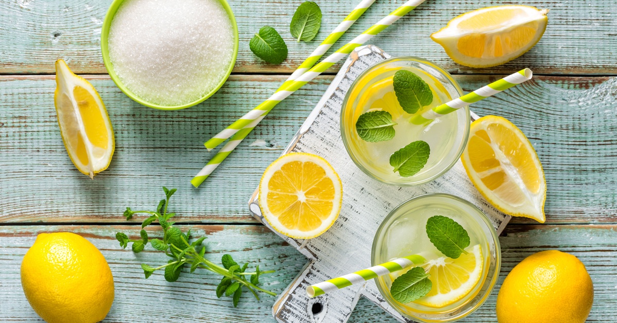 8 Boozy Lemonade Recipes - Dailybreak