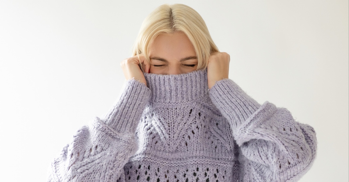 How to Style Oversized Sweaters Without Looking Frumpy - Dailybreak