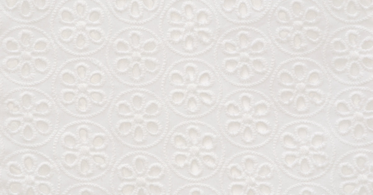 8 Timeless Eyelet Clothing Pieces for Your Summer Wardrobe - Dailybreak