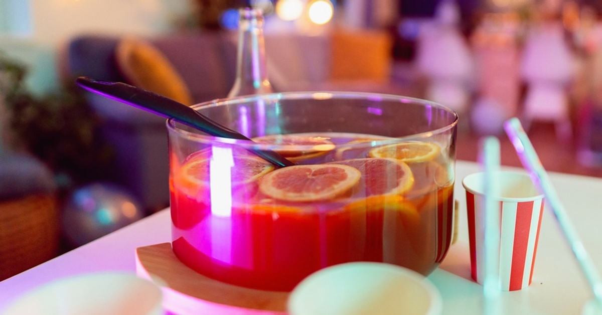 Stylish Punch Bowls for Your Next Party Punch - Dailybreak