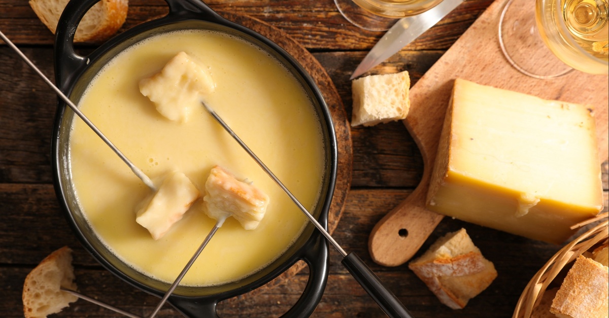 9 Must-Haves For Anyone Who Loves Cheese - Dailybreak