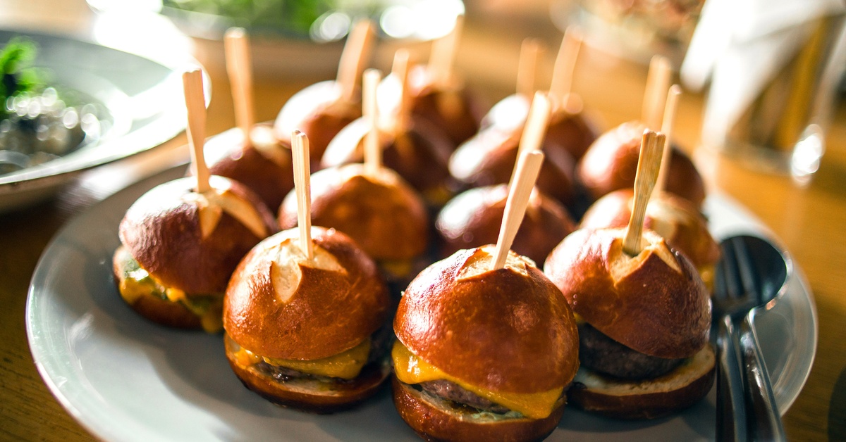 7 Unique Slider Recipes to Kick Off Your Game Day Party - Dailybreak