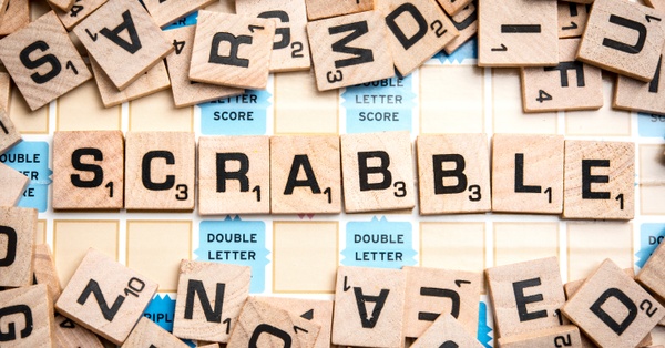 How Many Differences Can You Spot in This Scrabble Photo? - Dailybreak