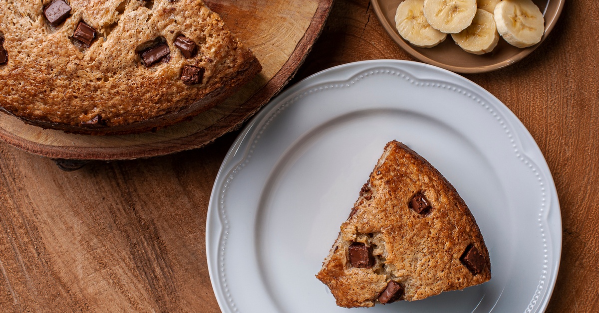 10 Recipes to Make With Super Ripe Bananas - Dailybreak