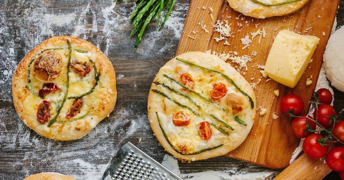 12 Unique Pizza Recipes That One-up Ham and Pineapple - Dailybreak