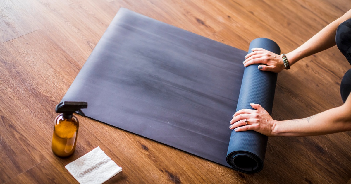 12 Weird Things TikTok Wants Us to Clean - Dailybreak