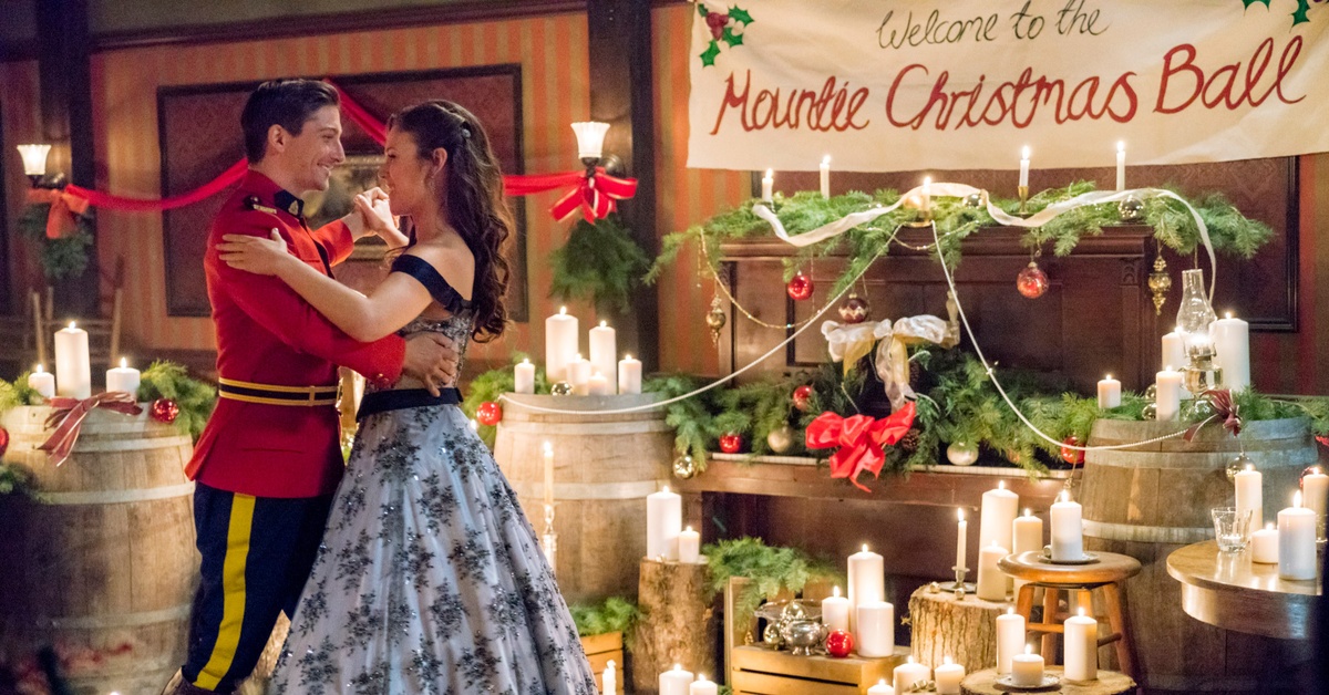 Netflix, Hallmark Channel Costume Designer Describes Process - Dailybreak