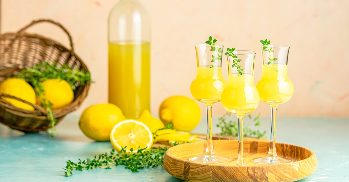 8 Limoncello Recipes to Zest up Your Summer - Dailybreak
