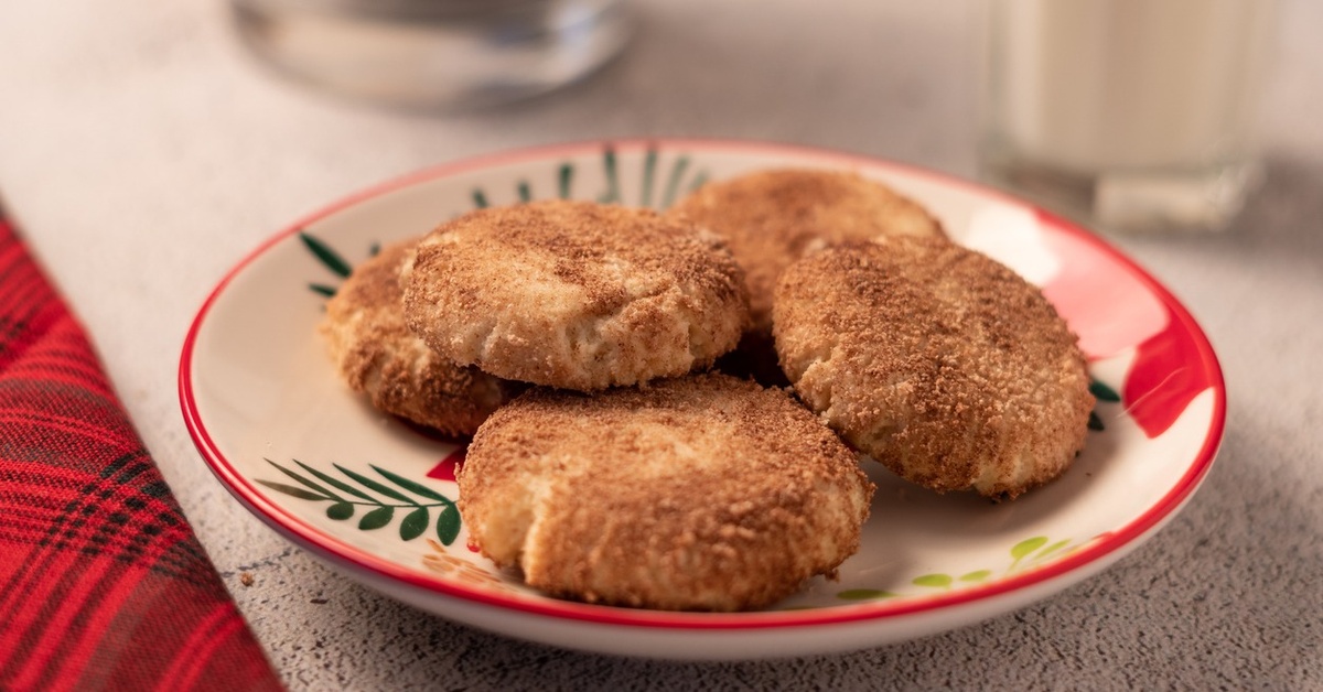 9 Recipes to Make With Cake Mix That Aren't Birthday Cake - Dailybreak