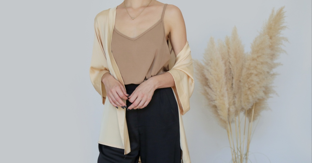 7 Brands Selling Padded Tops If You're so Done with Bras - Dailybreak