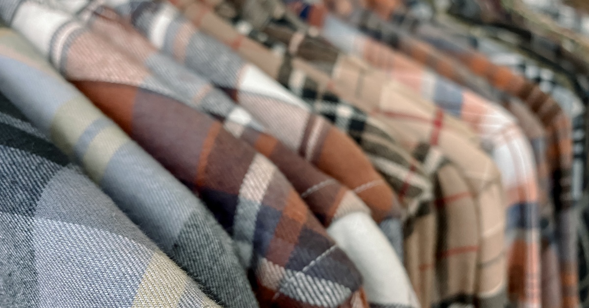 8 of the Coziest Fall Flannels to Add To Your Closet - Dailybreak
