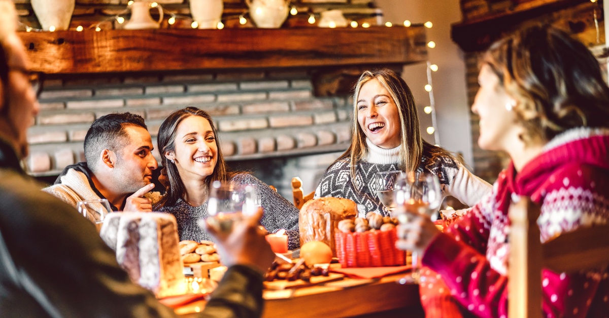 Tell Us About Your Holiday Habits! - Dailybreak